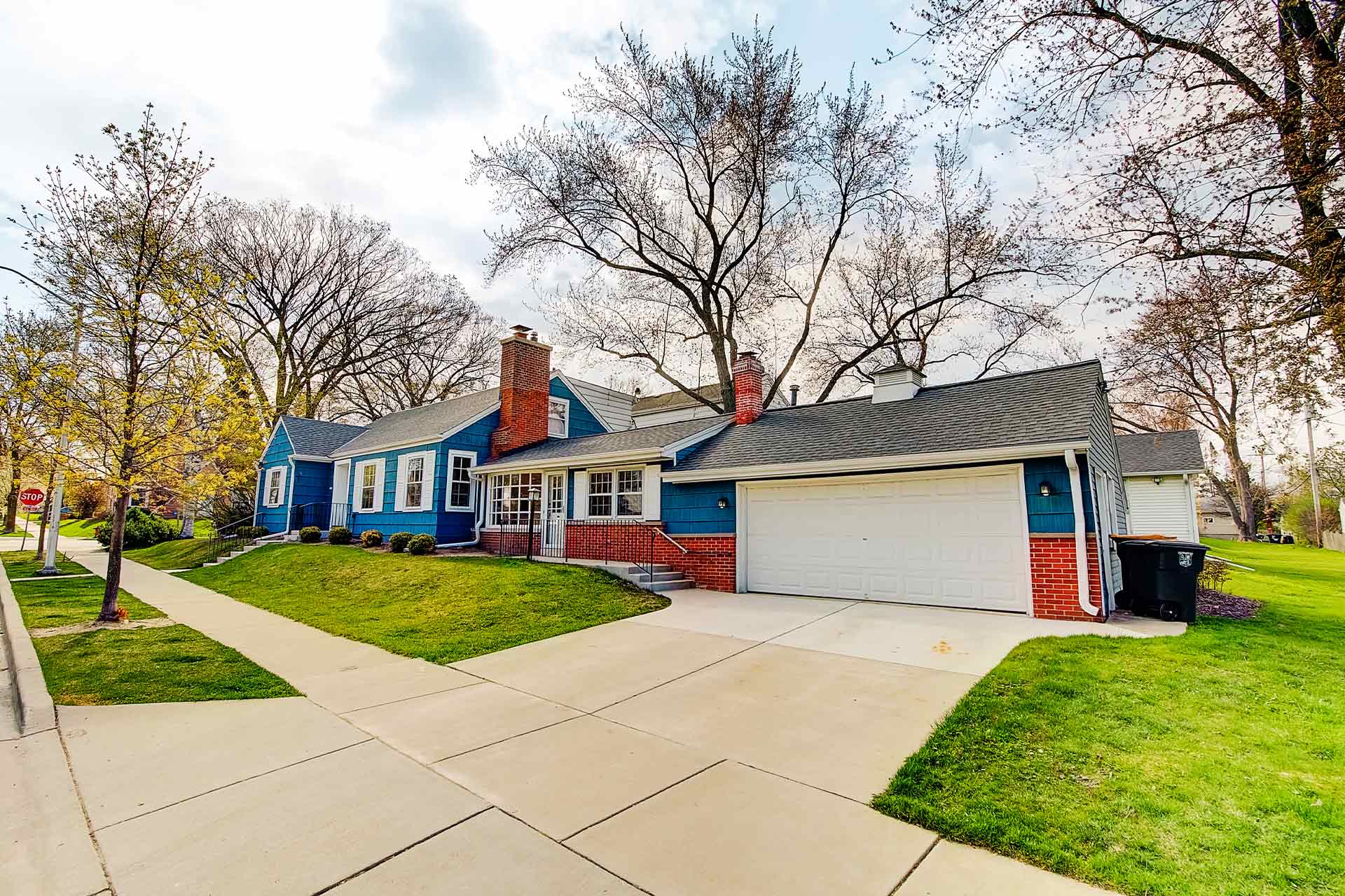 8301 W Meinecke Ave | Double Boldt Real Estate