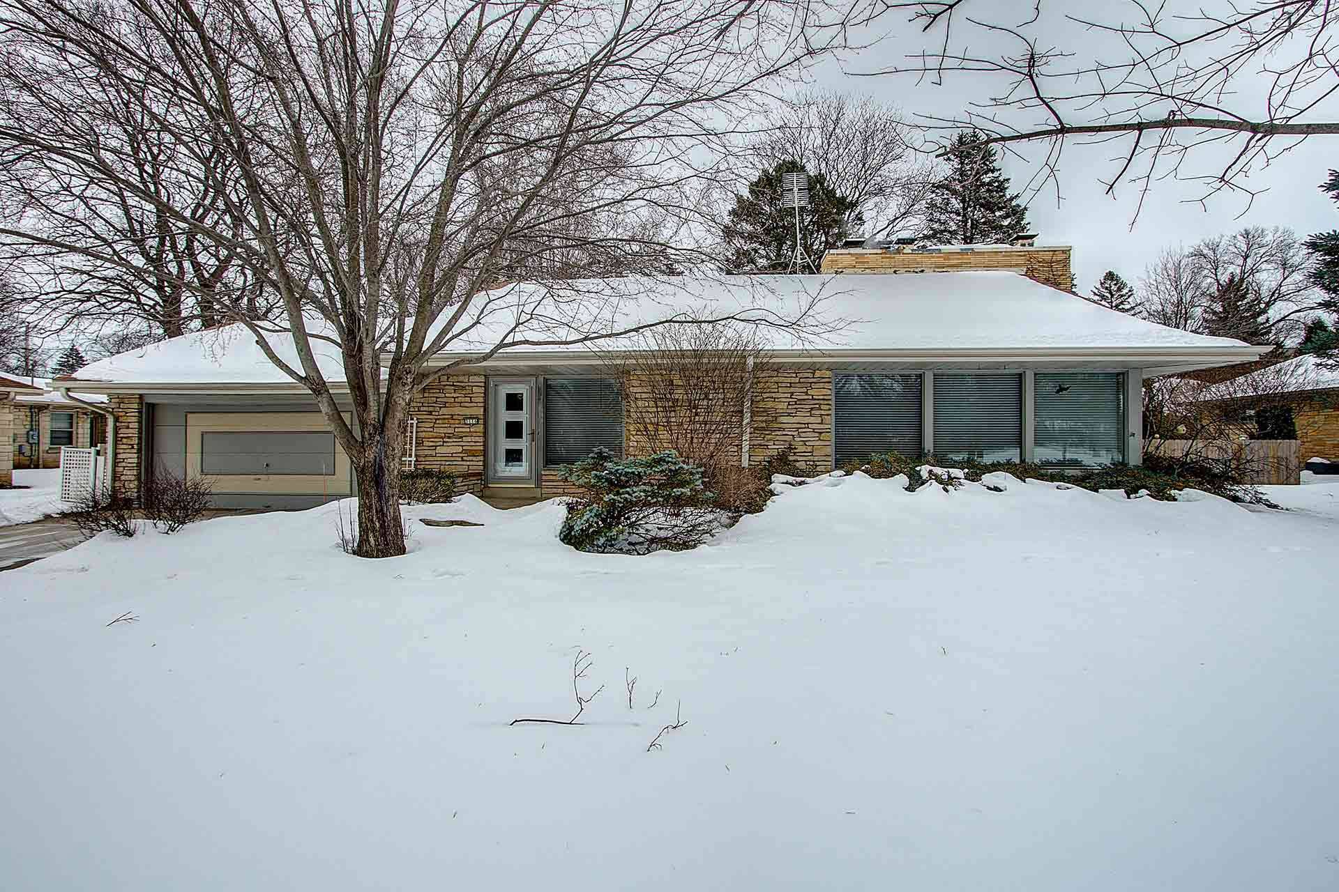 3116 N Menomonee River Pkwy | Double Boldt Real Estate