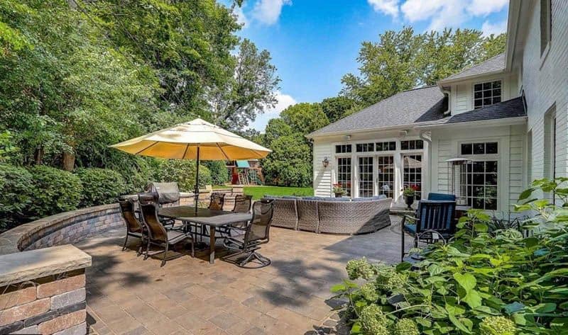 835 Shadow Lawn Dr - Double Boldt Real Estate