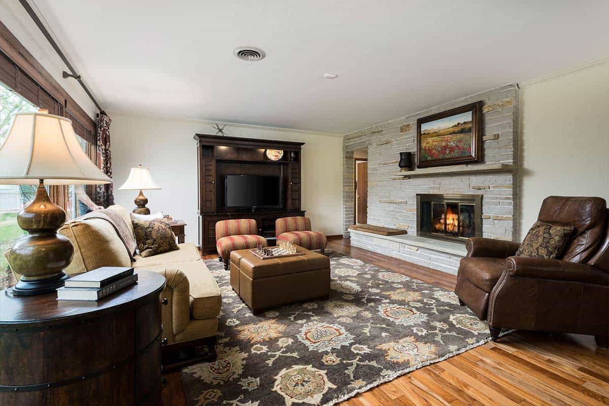 5771 Finch Ln - Double Boldt Real Estate
