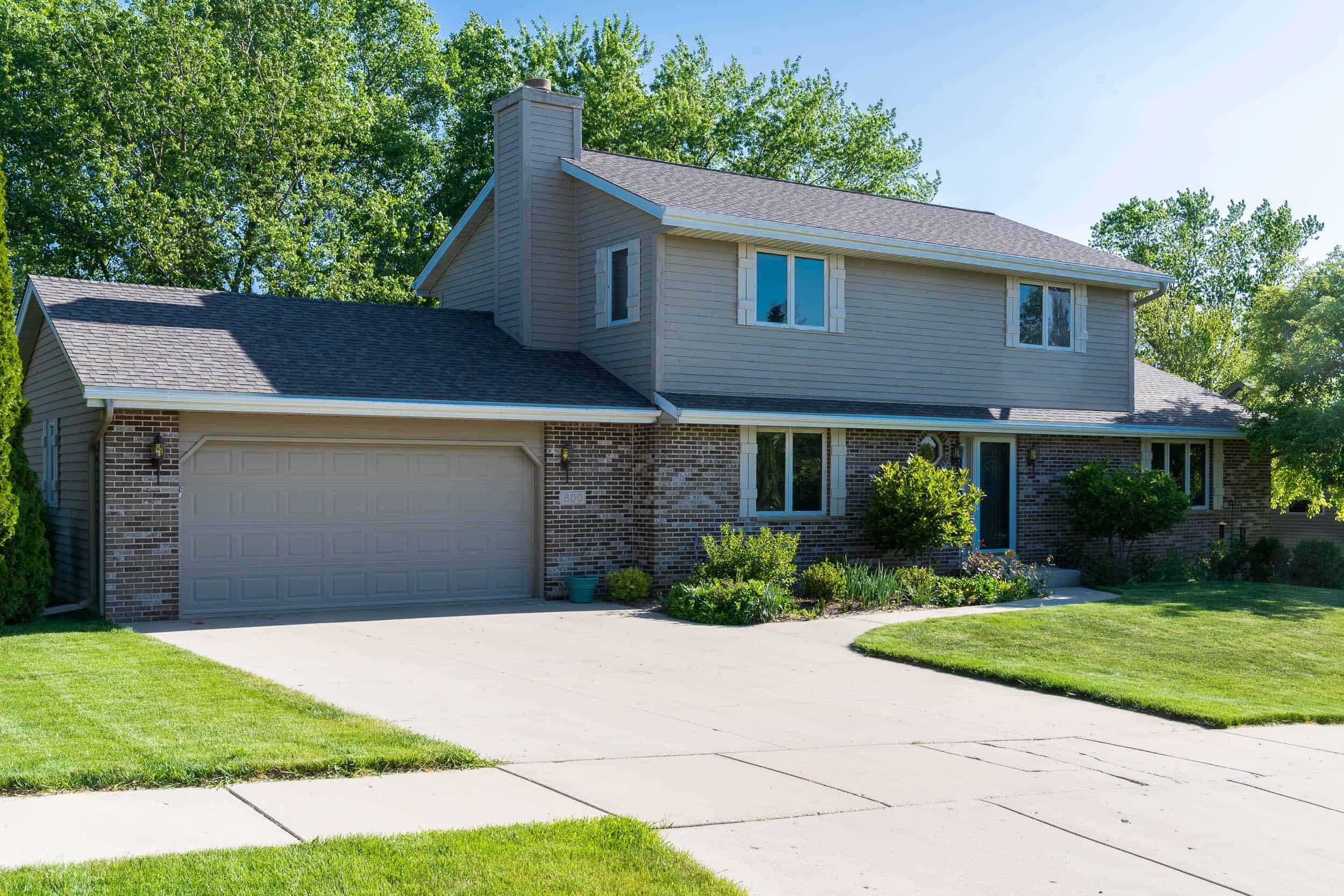 800 Schloemer Dr | Double Boldt Real Estate